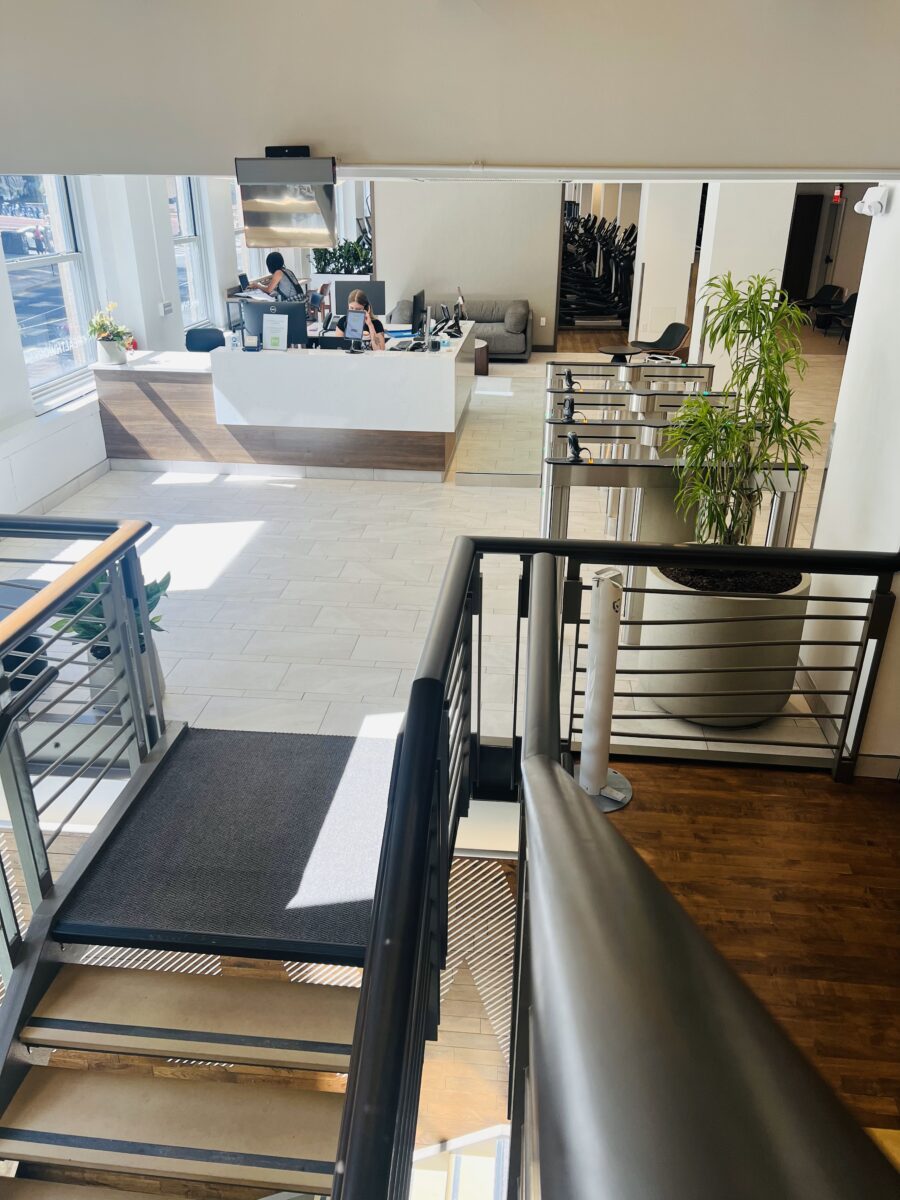 Healthworks Back Bay Gym - Premier Women's Fitness Club